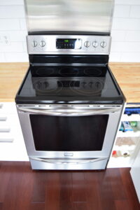 Frigidaire Gallery Electric Range Review - northstory + co.