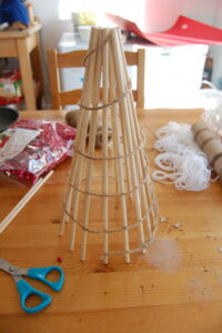 DIY Wooden Dowel Christmas Tree - northstory + co.